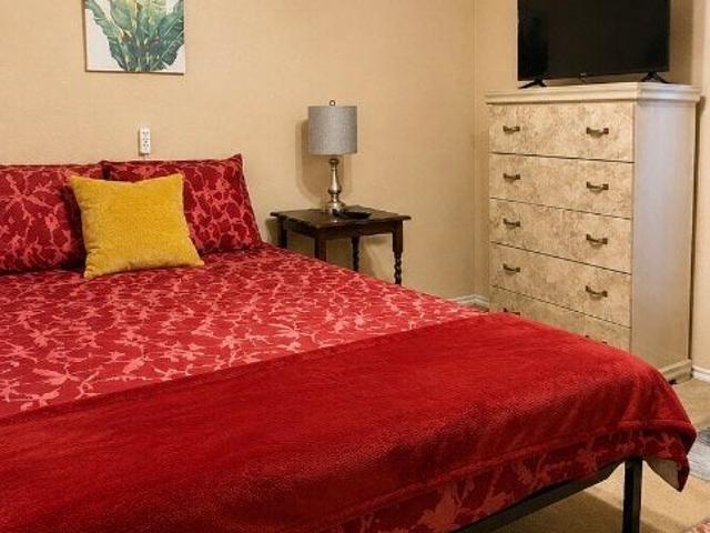 Queen Bedroom_All Bills Paid_Fully Furnished_Quie
