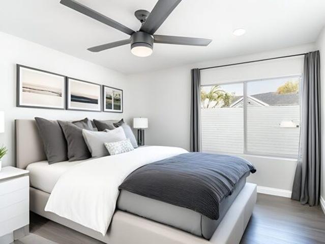 Queen bedroom in 3 bed/1.5 bath home in Pasadena #1017 B