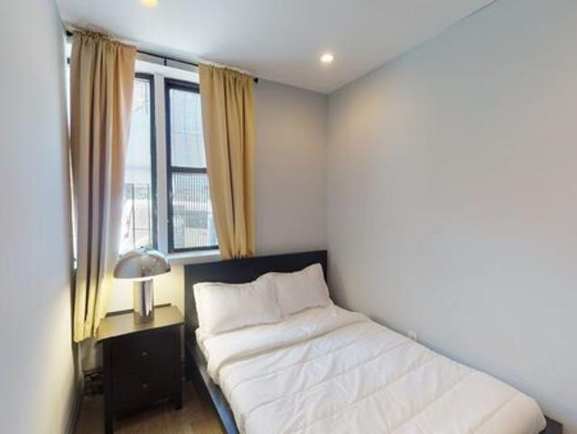 Queen bedroom in 3 bed/1 bath home in East Village #572 C