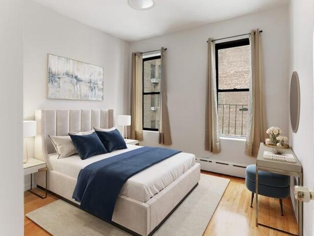 Queen bedroom in 3 bed/1 bath home in Upper West Side #757 C