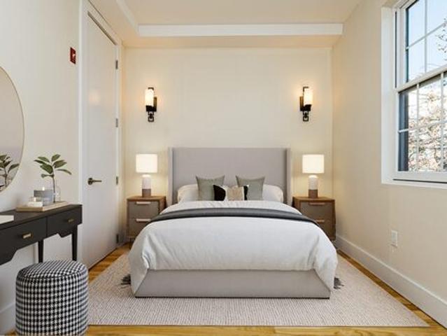 Queen bedroom in 4 bed/1 bath home in Clinton Hill #1803 C
