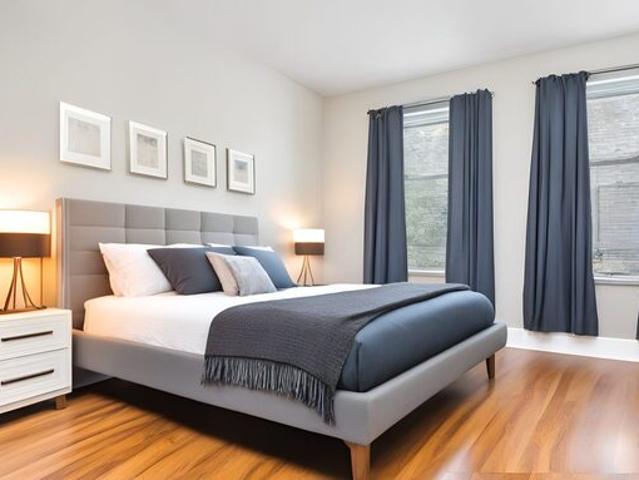 Queen bedroom in 4 bed/1 bath home in Allston #583 B