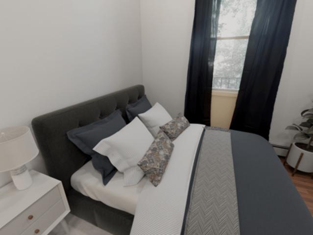 Queen bedroom in 4 bed/1 bath home in Bushwick #504 A
