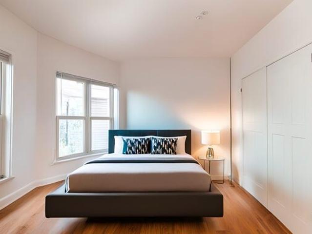 Queen bedroom in 4 bed/1 bath home in JFK/UMass #1751 D