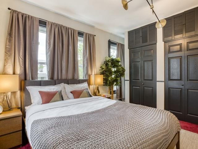Queen bedroom in 4 bed/2 bath home in Columbia Heights #174 2D