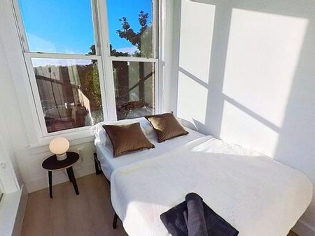 Queen bedroom in 4 bed/2 bath home in Dupont Circle #1907 D