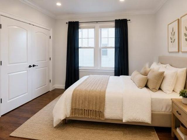Queen bedroom in 5 bed/1.5 bath home in Brighton #570 A