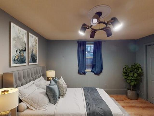 Queen bedroom in 5 bed/2 bath home in Columbia Heights #337 C