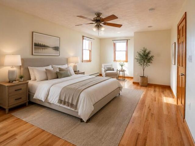 Queen bedroom in 5 bed/2 bath home in Medford #1834 D