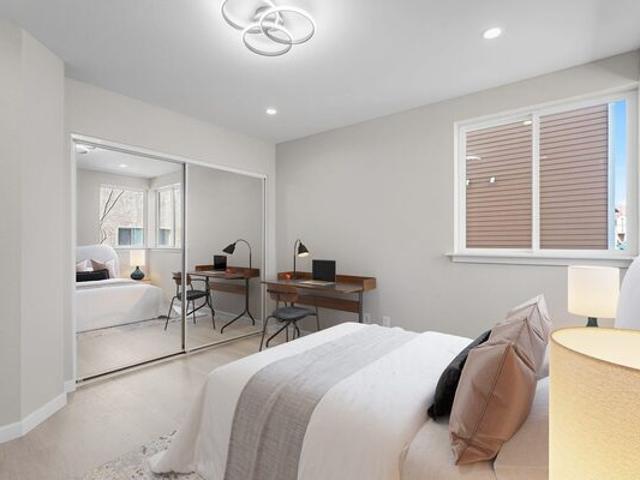 Queen bedroom in 5 bed/5 bath home in Boyle Heights #1829 A