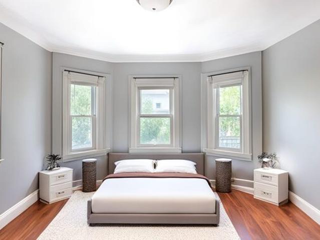 Queen bedroom in 6 bed/1.5 bath home in Somerville #1578 B