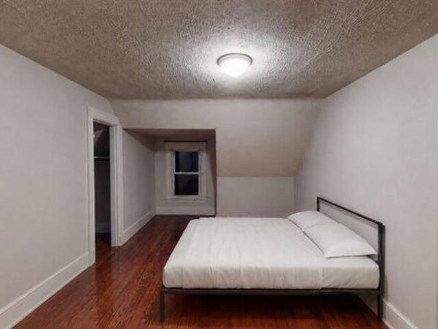 Queen bedroom in 6 bed/2 bath home in Allston #1235 F