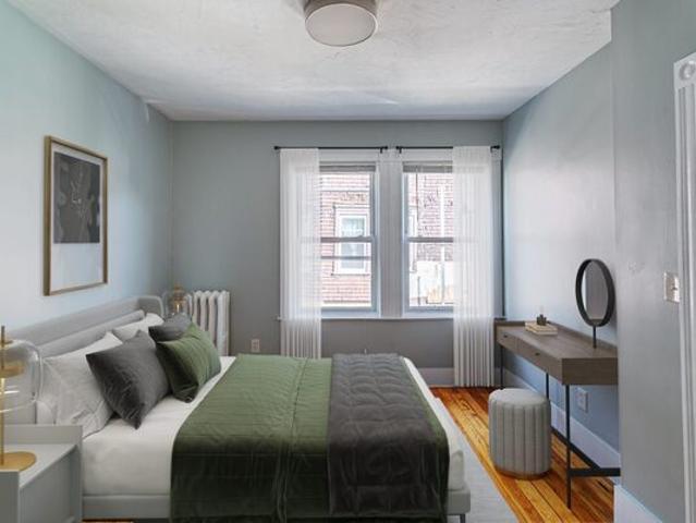 Queen bedroom in 6 bed/2 bath home in Allston #1284 C