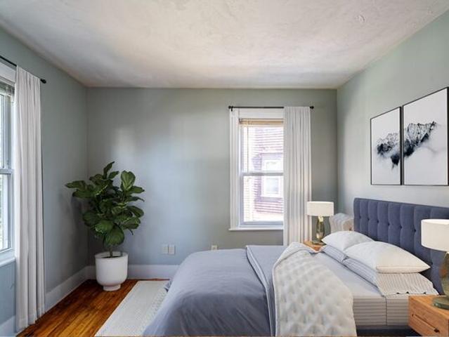 Queen bedroom in 6 bed/2 bath home in Allston #1284 D