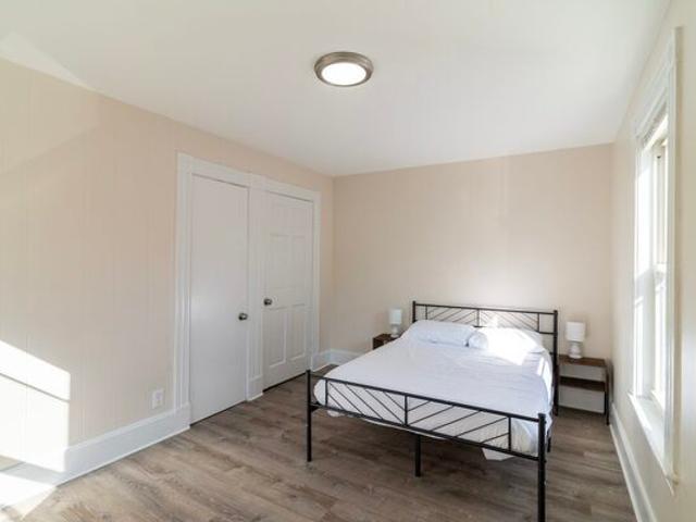 Queen bedroom in 7 bed/2 bath home in Allston #1734 E