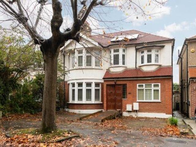Queen Elizabeths Drive, London, 6 Bedroom Semi detached