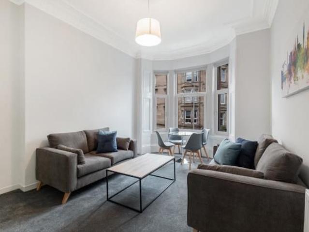 Queen Margaret Drive, North Kelvinside, Glasgow G20, 2 bed flat to rent, £1,495 pcm | PrimeLocation