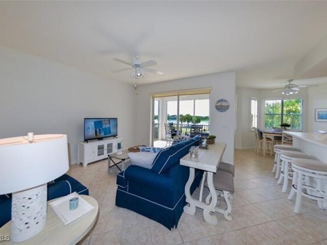 Queen Palm Ln Apt,fort Myers, Condo For Sale