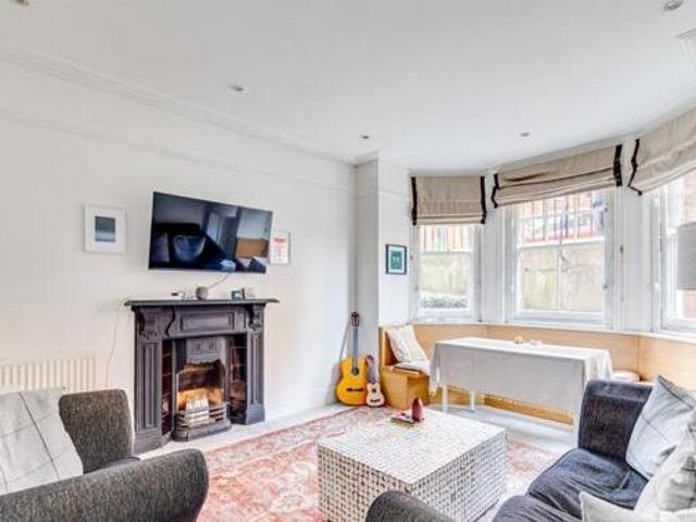 Queen´s Club Gardens, London, 3 Bedroom Apartment