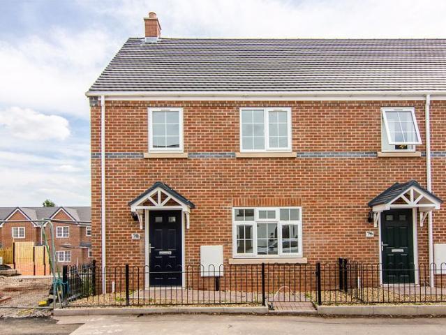 Queen Street, Chasetown WS7, 3 bed property to rent, £1,100 pcm | PrimeLocation