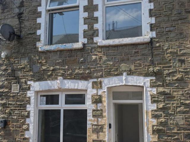 Queen Street, Abertillery NP13, 2 bed terraced house to rent, £750 pcm | PrimeLocation
