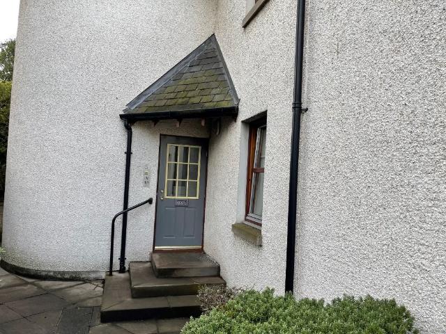 Queen Street, Broughty Ferry, Dundee DD5, 2 bed flat to rent, £900 pcm | PrimeLocation