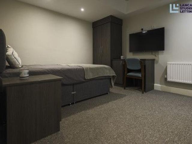Queen Street, Lancaster LA1, 1 bed flat to rent, £1,018 pcm | PrimeLocation