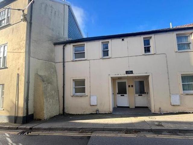 Queen Street, South Molton, 2 Bedroom Terraced