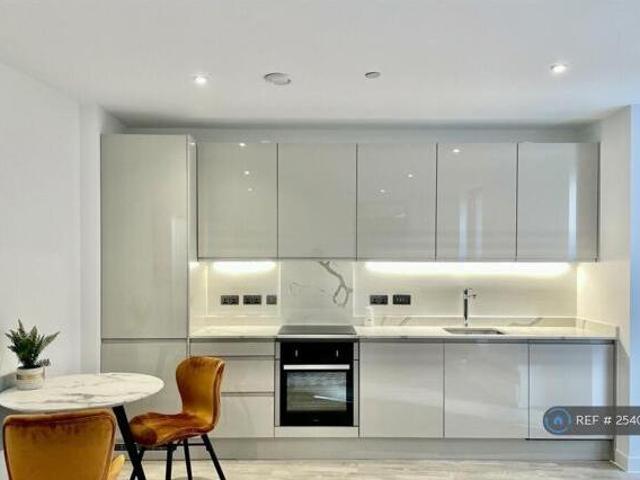 Queen Street, Salford, 1 Bedroom Flat