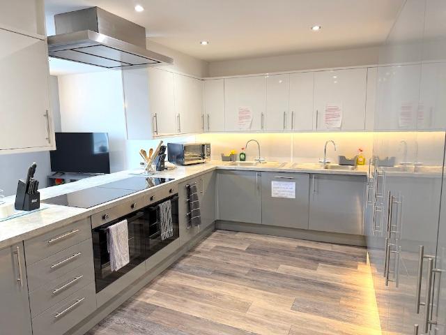Queen Street, Stourbridge DY8, Room to rent, £590 pcm | PrimeLocation