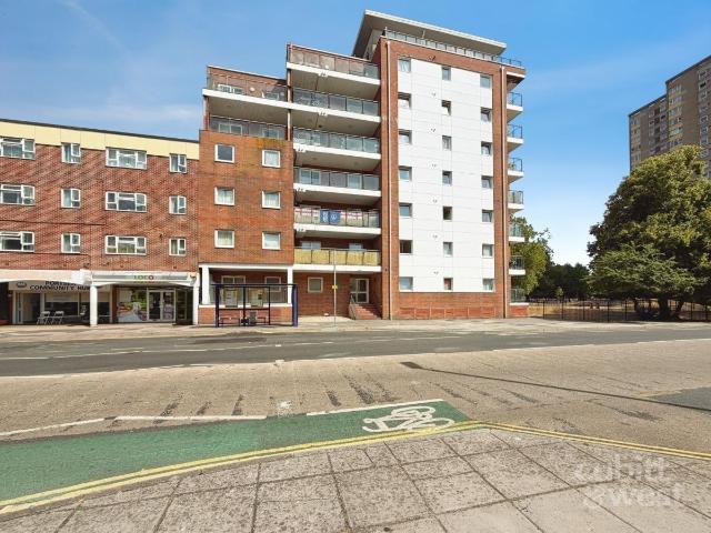 Queen Street, Portsmouth PO1, 1 bed flat to rent, £1,100 pcm | PrimeLocation