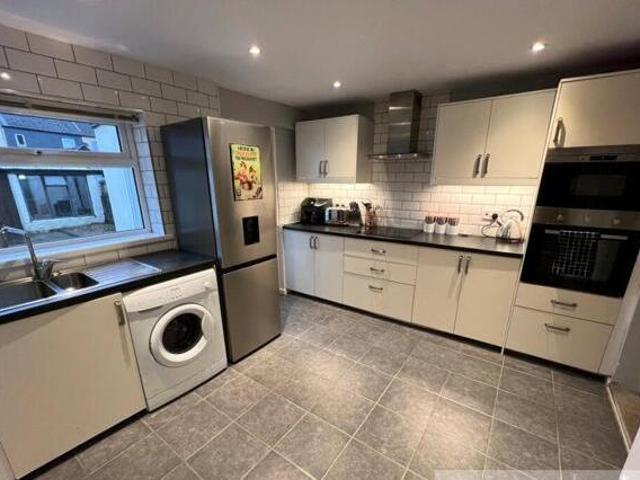 Queen Street, Ton Pentre, 3 Bedroom Terraced