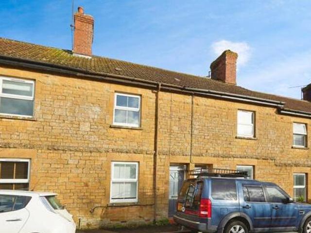 Queen Street, Tintinhull, 2 Bedroom Terraced