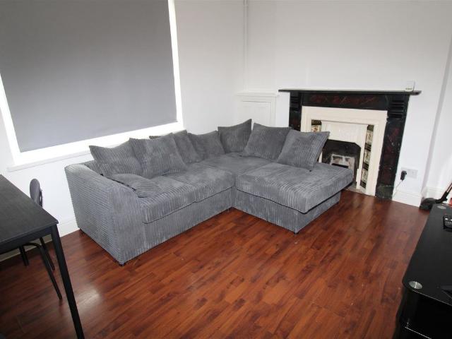 Queen Street, Treforest CF37, 1 bed property to rent, £350 pcm | PrimeLocation