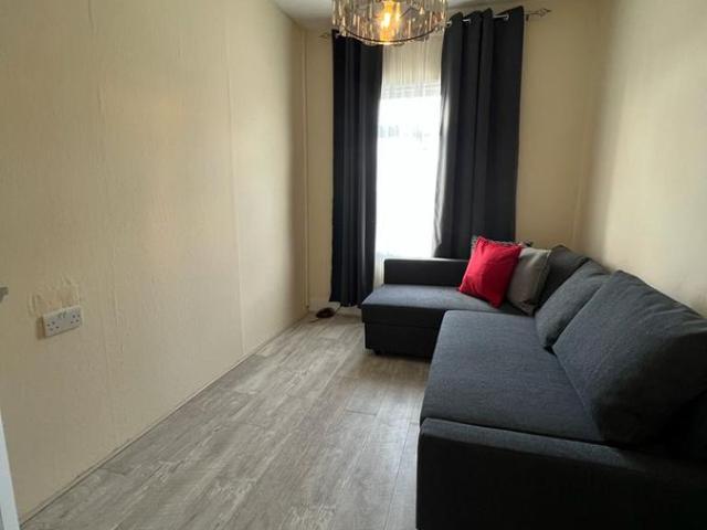Queenstown Road, Battersea SW8, 1 bed terraced house to rent, £1,550 pcm | PrimeLocation
