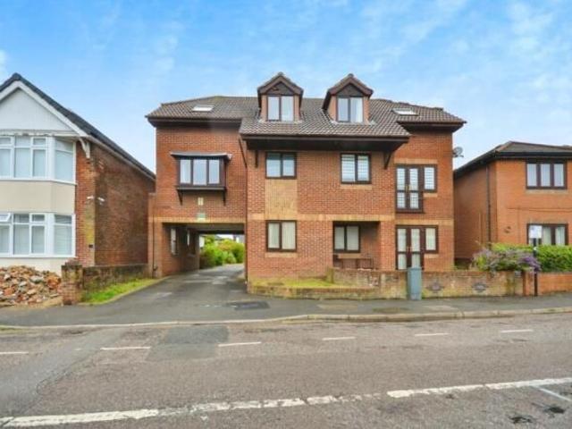 Queenstown Road, Southampton SO15, Studio to rent, £750 pcm | PrimeLocation