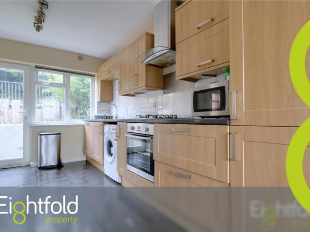 Queensway, Brighton 4 bed terraced house to rent £2,400 pcm £554 pw