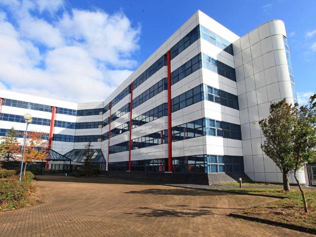 Queensway Link Industrial Estate, Stafford Park, Telford TF3, 2 bed flat to rent, £825 pcm | PrimeLocation