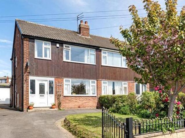 Queensway, Yeadon, 3 Bedroom Semi detached