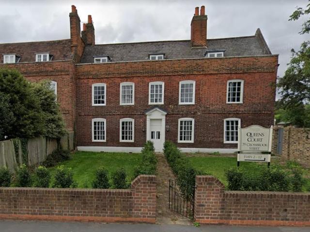 Queens Court, Crossbrook Street, Cheshunt, Waltham Cross EN8, 1 bed flat to rent, £1,700 pcm | PrimeLocation