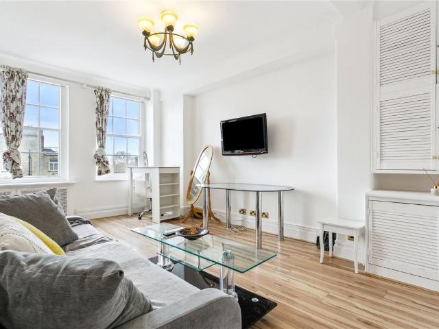 Queens Court, Notting Hill W2, 1 bed flat to rent, £2,578 pcm | PrimeLocation