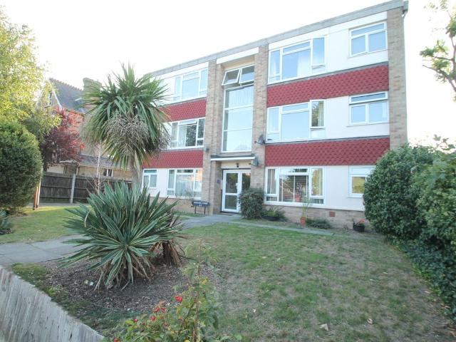 Queens Court, Sidcup DA14, 1 bed flat to rent, £1,400 pcm | PrimeLocation