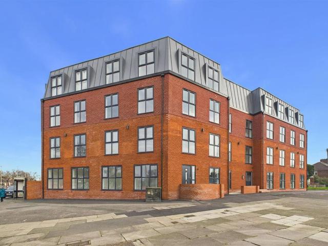 Queens Court, Queens Road, Liverpool L14, 2 bed flat to rent, £1,000 pcm | PrimeLocation
