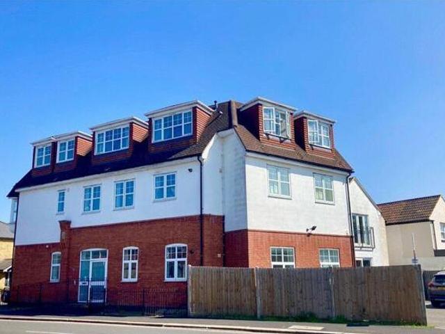 Queens Corner, Queens Road, 2 Bedroom Apartment
