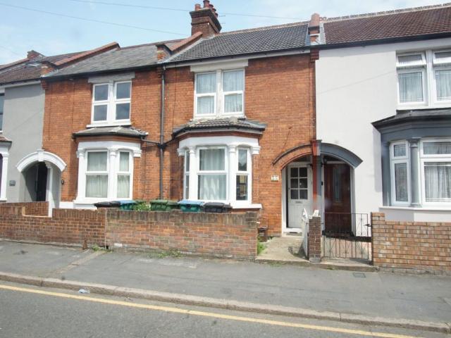 Queens Avenue, Watford WD18, 3 bed terraced house to rent, £1,950 pcm | PrimeLocation