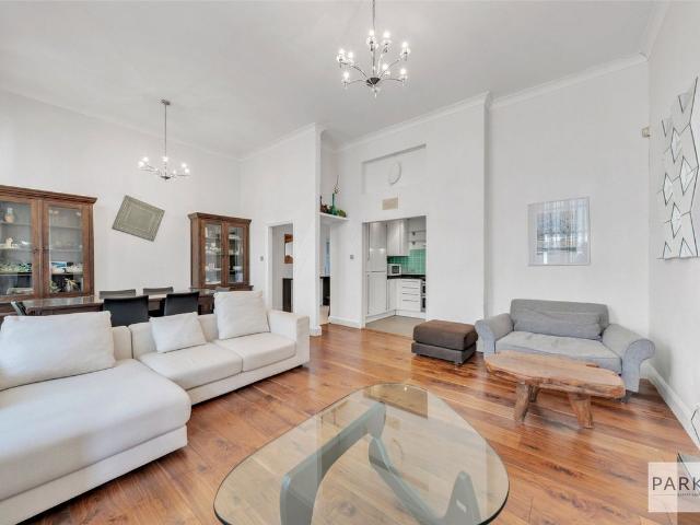 Queen's Gate Terrace, London SW7, 3 bed flat to rent, £6,000 pcm | PrimeLocation