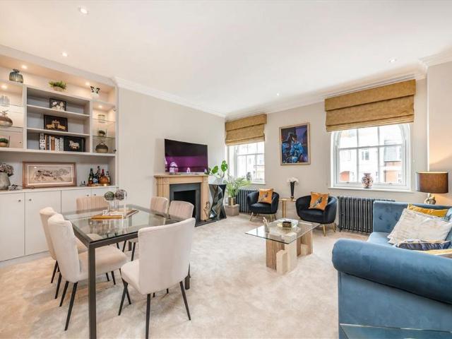 Queen's Gate Terrace, London SW7 3 bed flat to rent £7,497 pcm £1,730 pw
