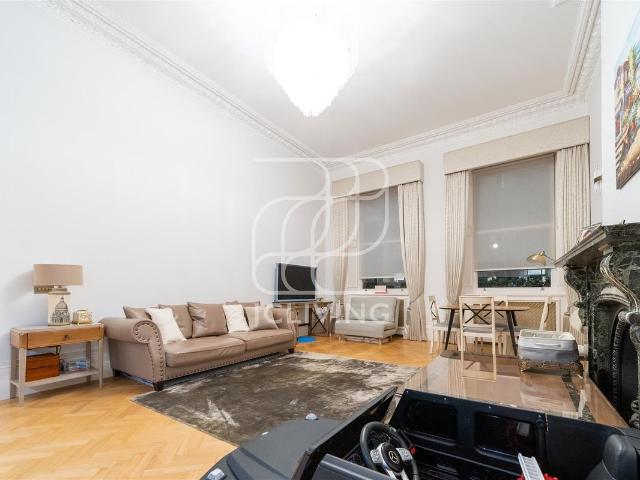 Queen's Gate Terrace, London SW7, 1 bed flat to rent, £5,850 pcm | PrimeLocation