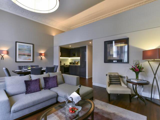 Queen's Gate Gardens, London SW7, 2 bed flat to rent, £7,000 pcm | PrimeLocation