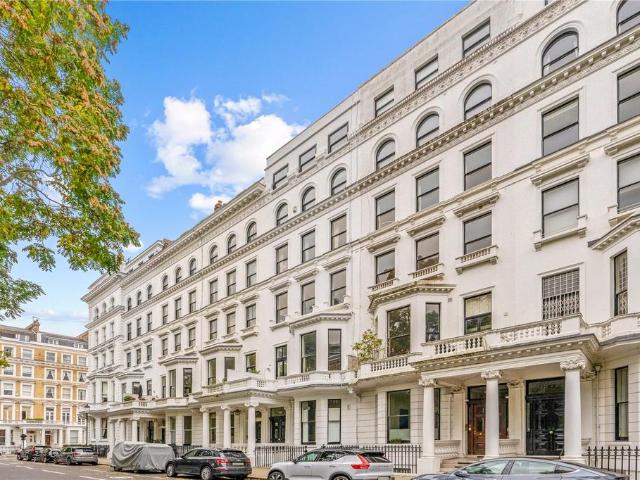 Queens Gate Gardens, South. 2 bed apartment to rent £9,533 pcm £2,200 pw